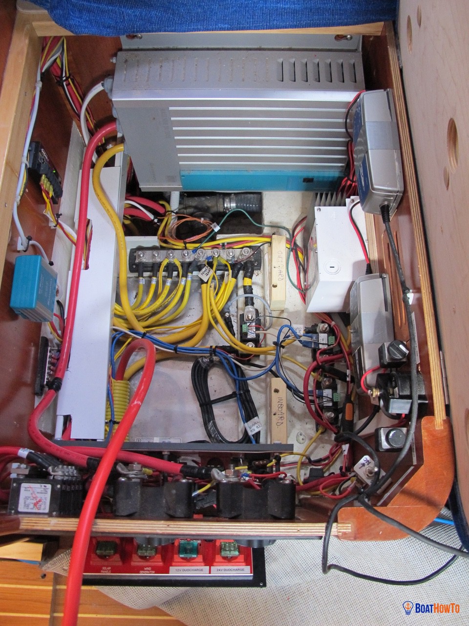 Common Ground Point & DC Systems – BoatHowTo